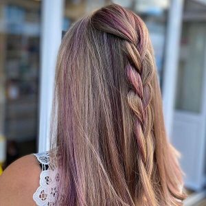 50 Fascinating Purple Highlights Hairstyle Ideas for Women in 2025 ...